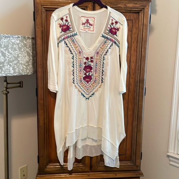 Johnny Was | Tops | Johnny Was Embroidered Tunic Top Size Small | Poshmark